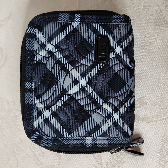lug | Bags | Lug Splits Rfid Full Zipper Wallet Travel Quilted Plaid ...